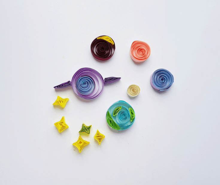 Space Wreath: Solar System Arts & Crafts For Preschoolers & Beyond