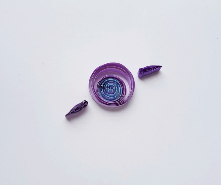 Space Wreath: Solar System Arts & Crafts For Preschoolers & Beyond