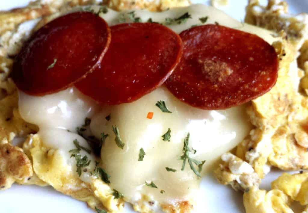 The Pizza Omelet (Easy Keto Breakfast Even Kids Will Like)